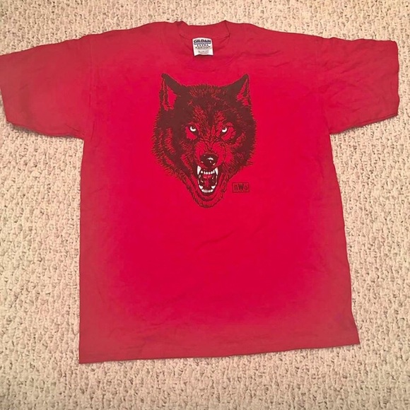 Gildan | Shirts & Tops | 9s Nwo Red Wolf Tee | Poshmark
